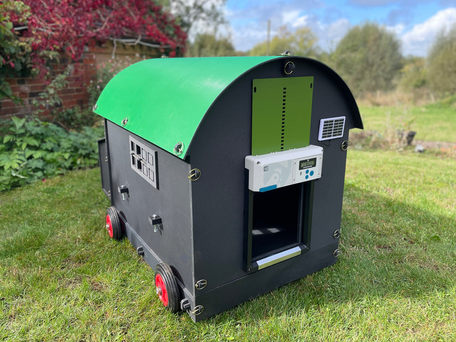 Chicken coops and hen houses made out of plastic and made in the UK ...